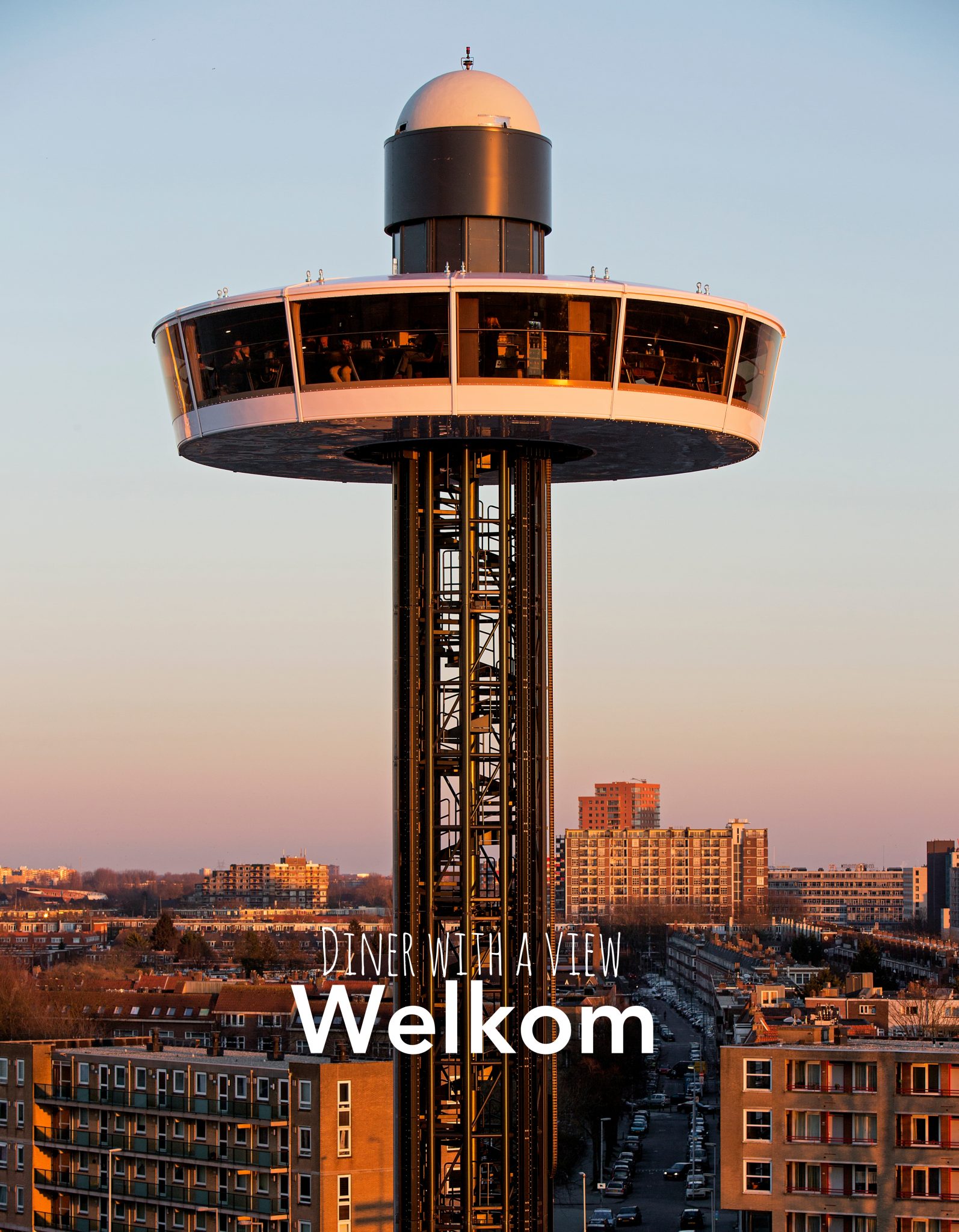 VOORPAGINA NEDERLANDS - UFO Restaurant